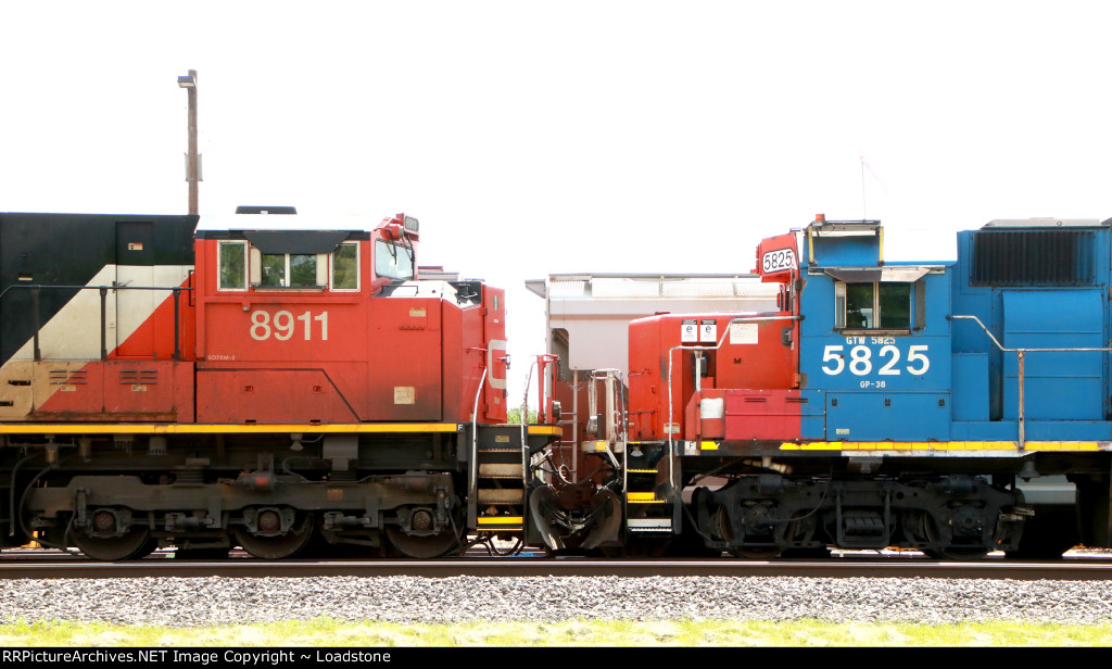 CN 8911 GTW 5825